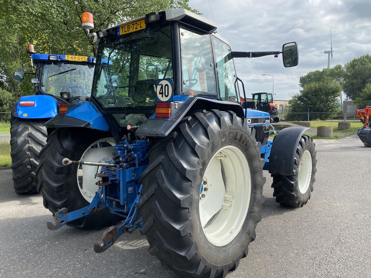 Ford New Holland 7840, baujahr 1994 4WD tractors - De Blaauw Heerenveen BV