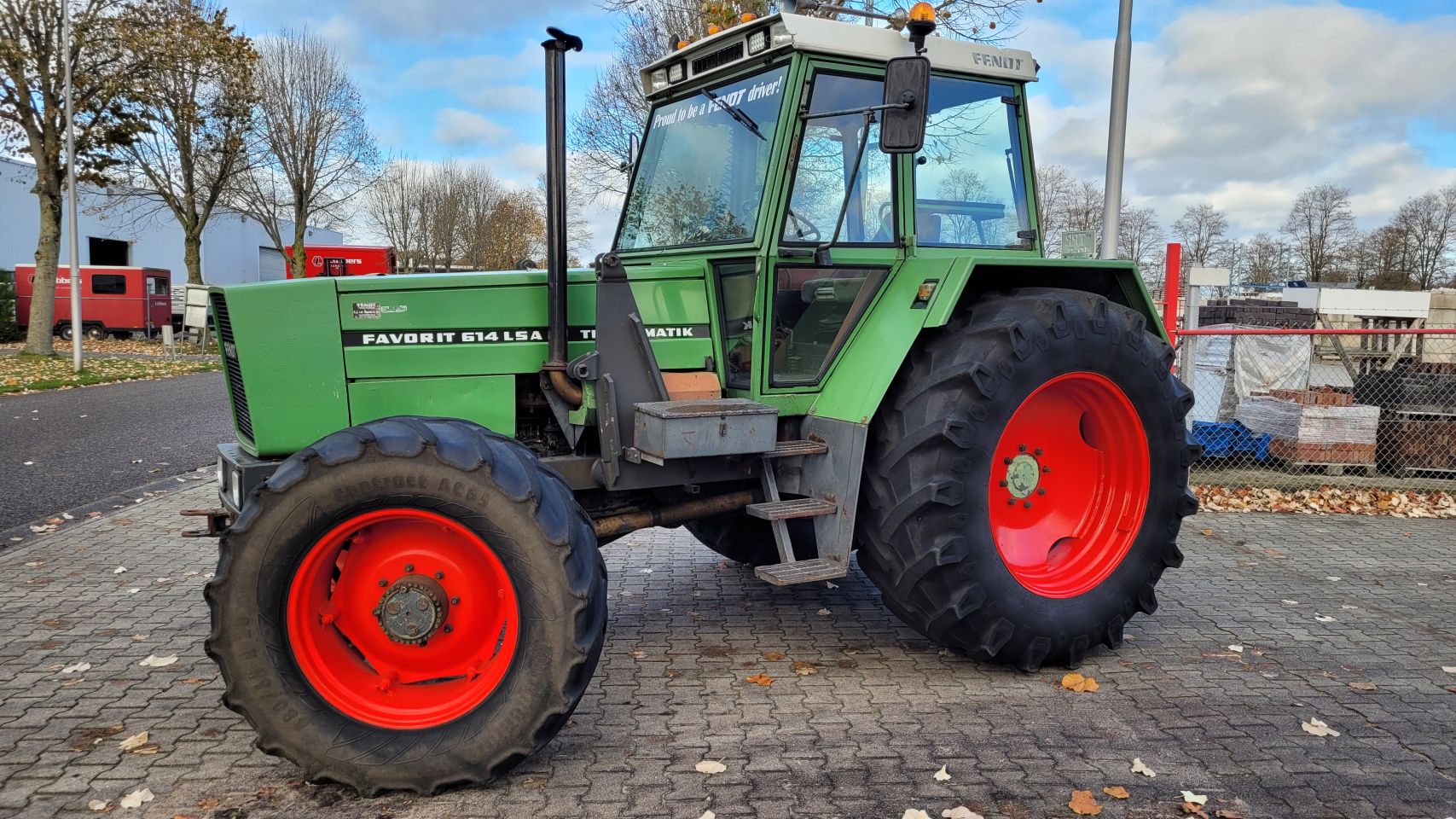 FENDT Favorit 614 LS met Frontlader en Lucht, baujahr 1985 4WD tractors ...