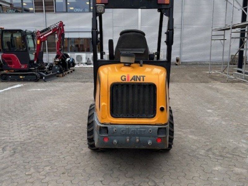 Giant V452T, year of construction 2010 Compact loader - WJ Maskinservice