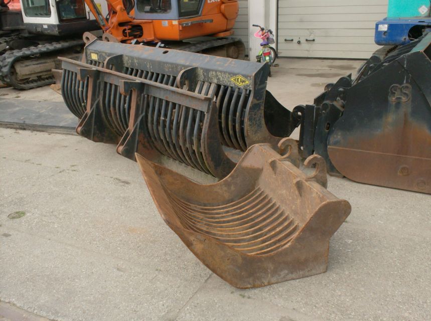 Diverse. Diverse. Puinbak. Heavy duty attachments - Herman Bloed