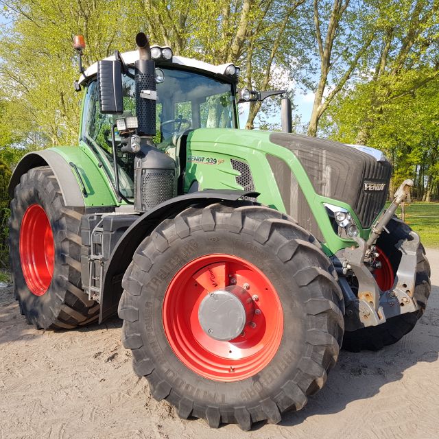 Koop je Tractor hier - gebruikt of nieuw. Tweedehands Trekkers