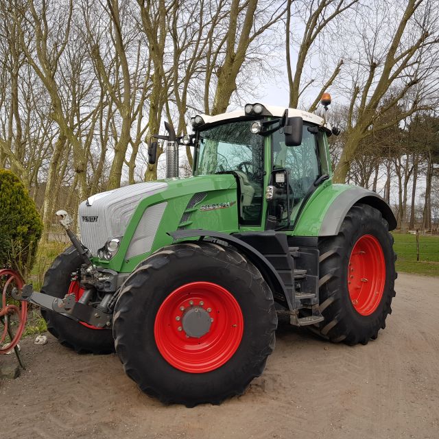 Koop je Tractor hier - gebruikt of nieuw. Tweedehands Trekkers