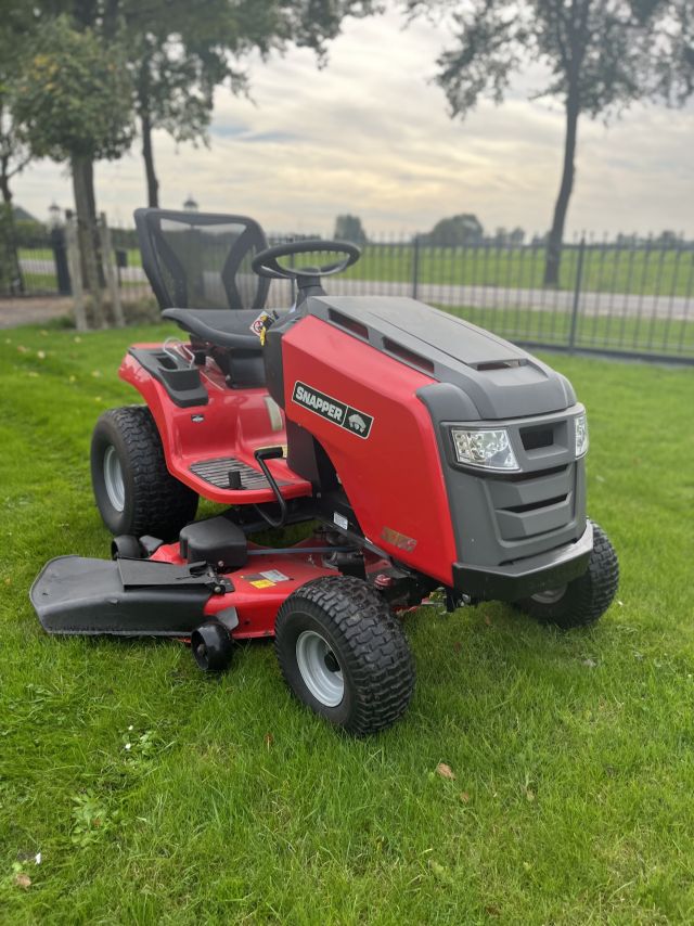 Vind meer dan 3 Snapper Zitmaaiers op AgriTrader.nl