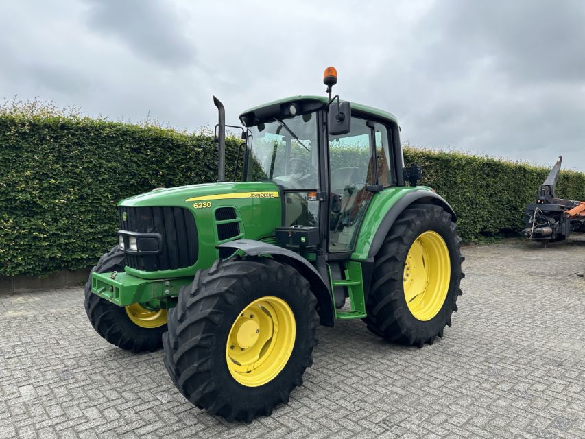 Mehr als 46 John Deere auf AgriTrader.de