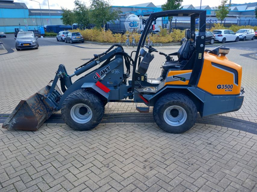 Find more then 262 Giant Compact loaders on Agri Trader