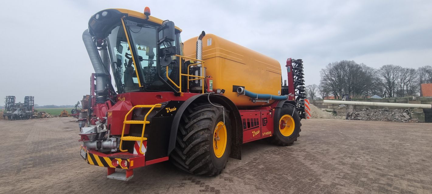 Find more then 12 Vredo Self-propelled liquid manure spreaders on Agri ...