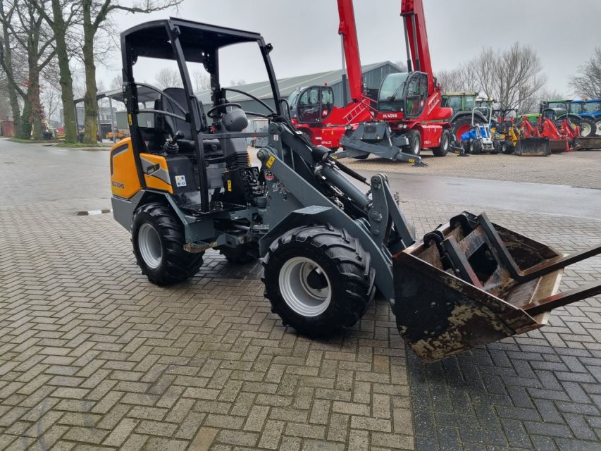 Vind meer dan 698 Mini shovels op AgriTrader.nl