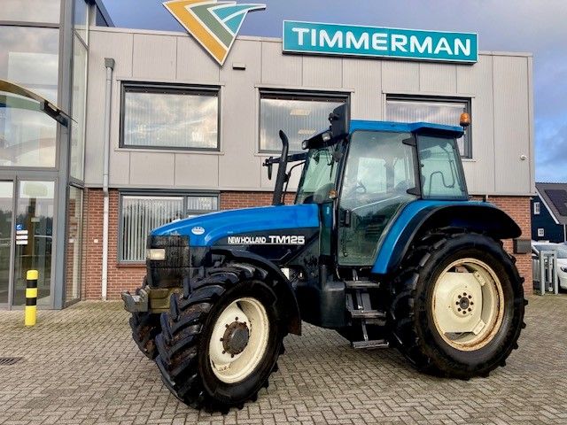 New Holland TM125 Range Command, bouwjaar 2000 Tractor - L.M.B ...