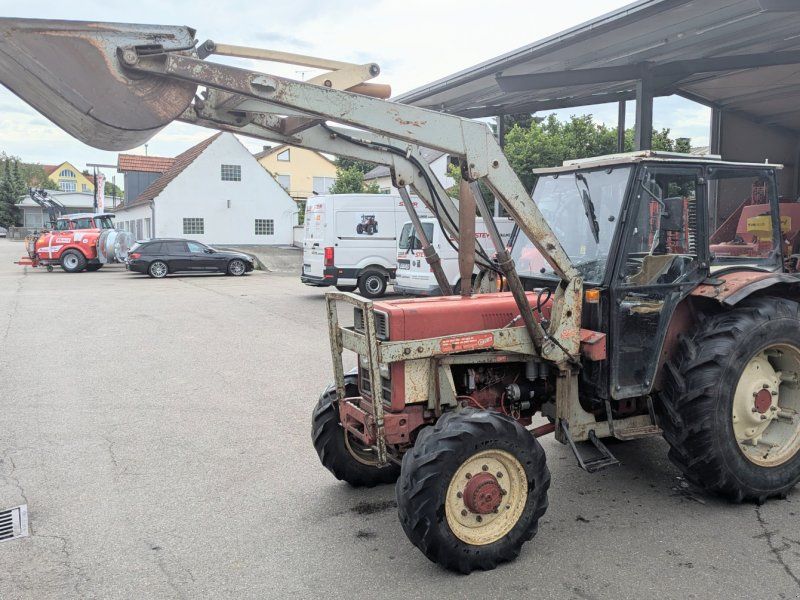 Case IH 833 A + Frontlader, baujahr 1984 Traktor - Wallner-Landtechnik KG