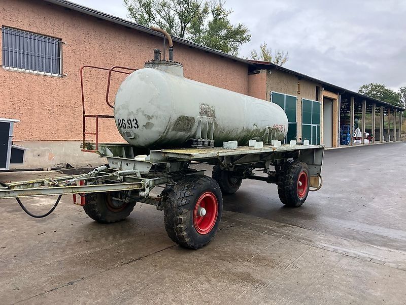 Fortschritt HL 50.45/21 Alu Tank 4650l, bouwjaar 1977 Voerdoseer ...