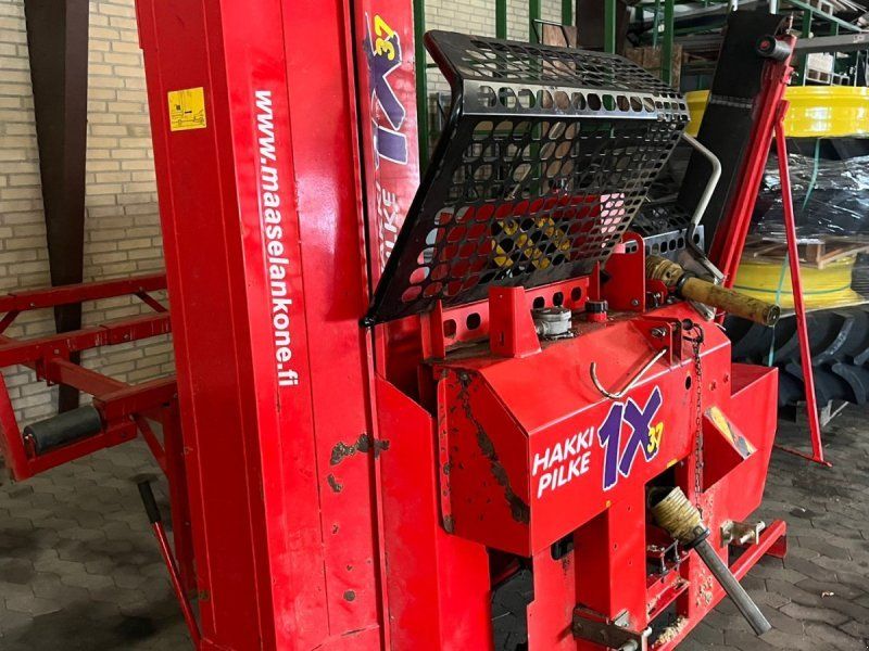 Hakki Pilke 1X37 Savekløveanlæg, year of construction 2011 Saw machine ...