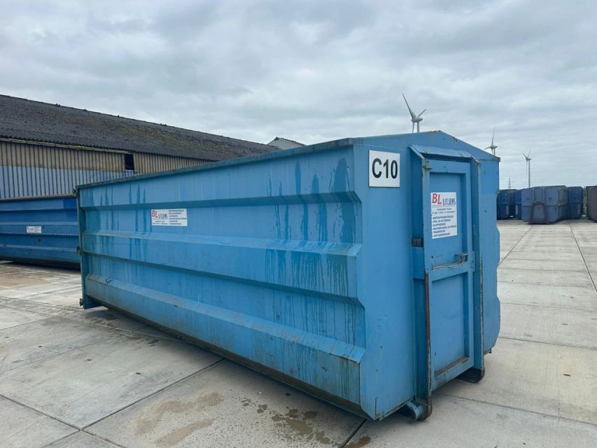 Schenk 30m3 opslag container 3 deurs 6 meter lang Perscontainer ...