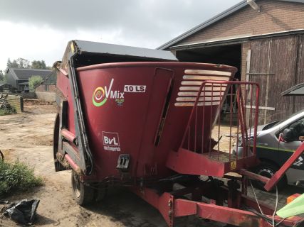 Machines - Brouwer & Baltus Mechanisatie