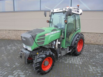 Find more then 19 Fendt Narrow gauge tractors on Agri Trader