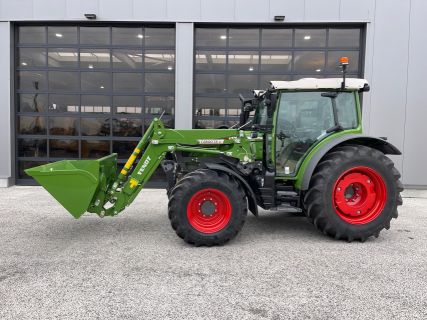 Vind meer dan 849 Fendt tractoren op AgriTrader.nl